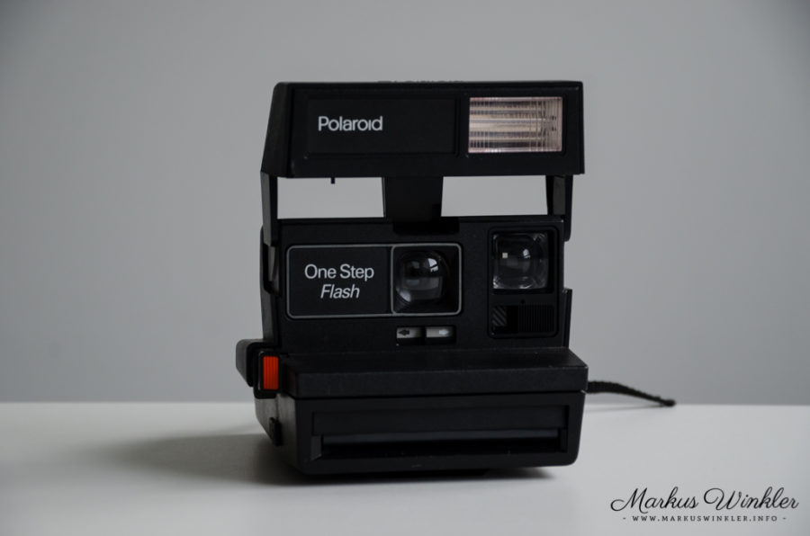 Polaroid One Step Flash - Learn more about the instant camera & the films