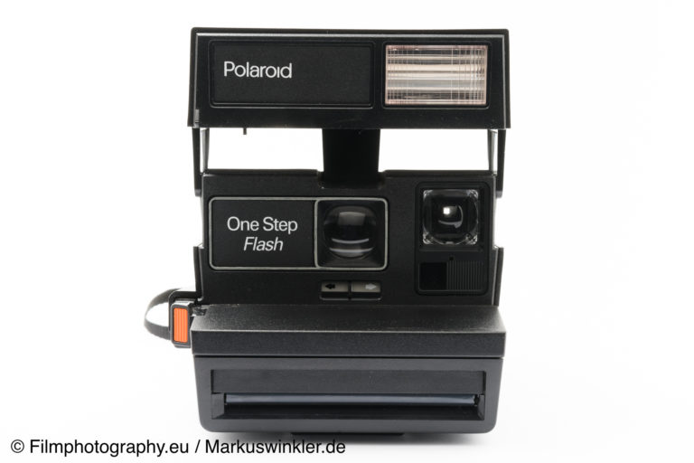 Polaroid Supercolor 635 - Learn more about the instant camera