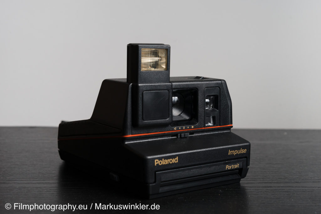 Polaroid Impulse Portrait | Guide about functions, films and history