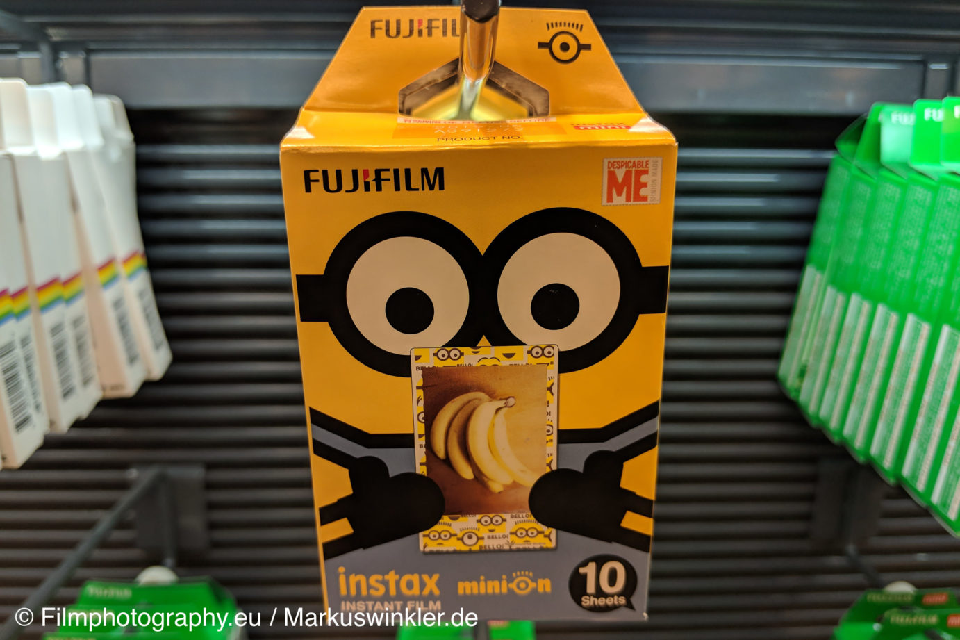 Fujifilm Instax Mini Minion | Guide for the Minion film