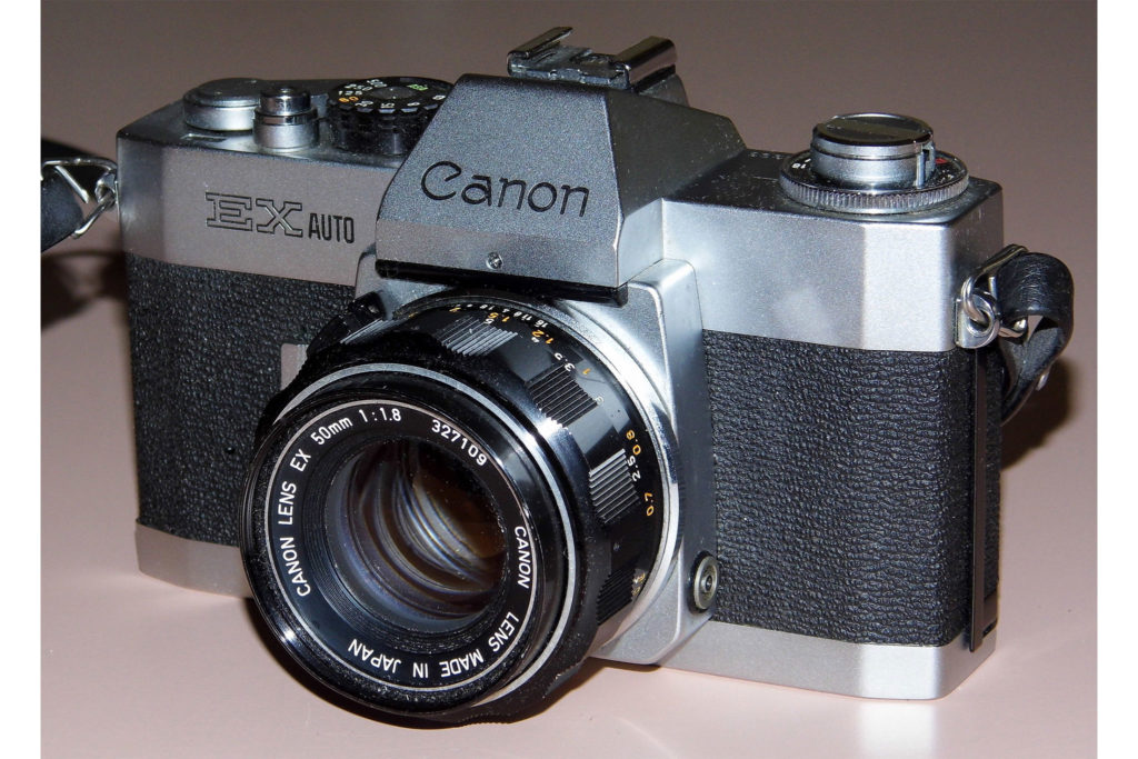 Canon EXEE - Learn more about the 60's SLR camera by Canon