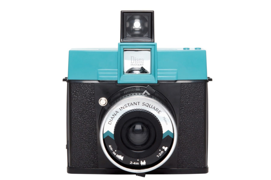 Diana F+ - Everything you need to know about the Lomography camera