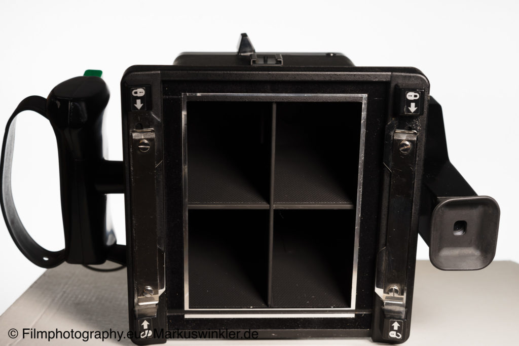 Polaroid Mini Portrait - All about the instant camera
