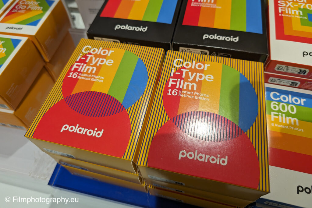 Polaroid Color i-Type Retinex Edition Film [Film Guide]