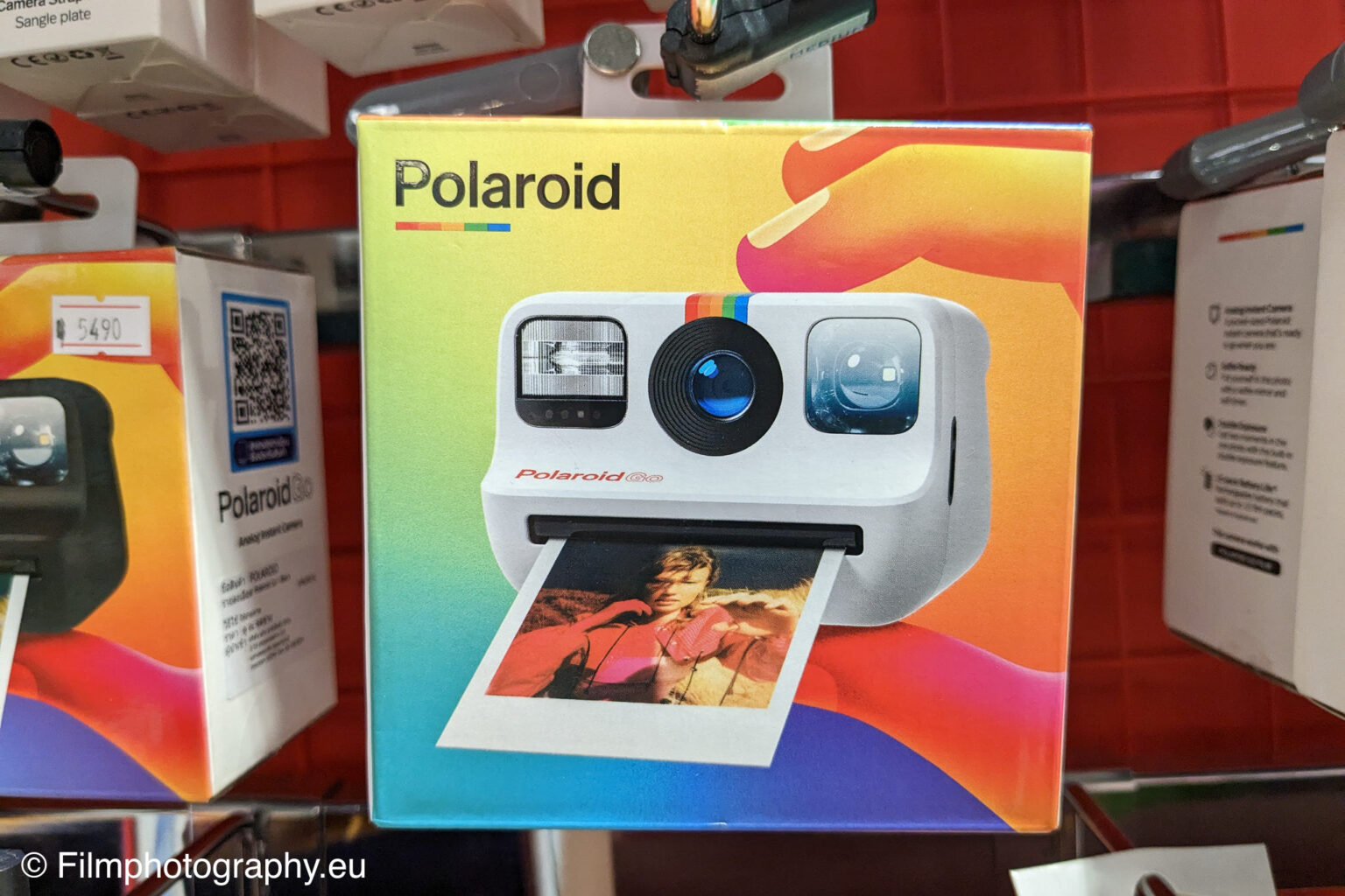Polaroid Go Instant Camera - Features and films