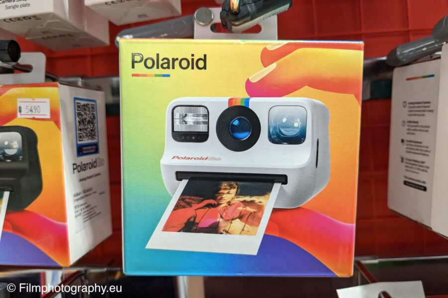 Polaroid Go Instant Camera - Features and films