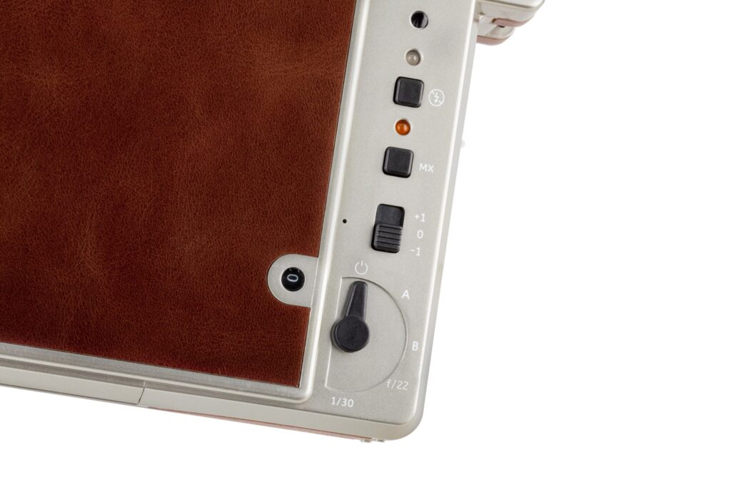 Lomo'Instant Wide Glass by Lomography [INFO]